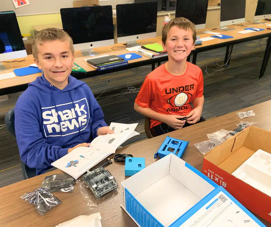 Hampton Academy Launches Hands-on Robotics Program | John Guilfoil Public Relations