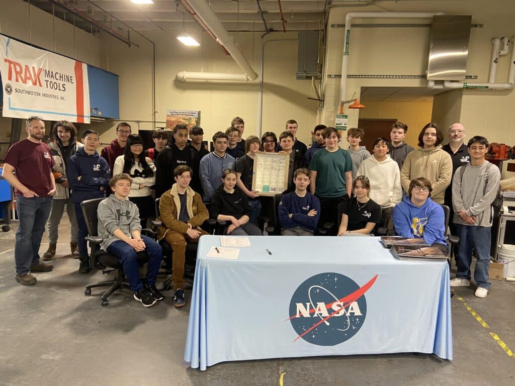 Assabet Valley Advanced Manufacturing Students Sign Locker that will ...