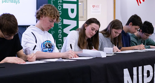Nipmuc Regional High School Celebrates Commitment of 25 Students to ...