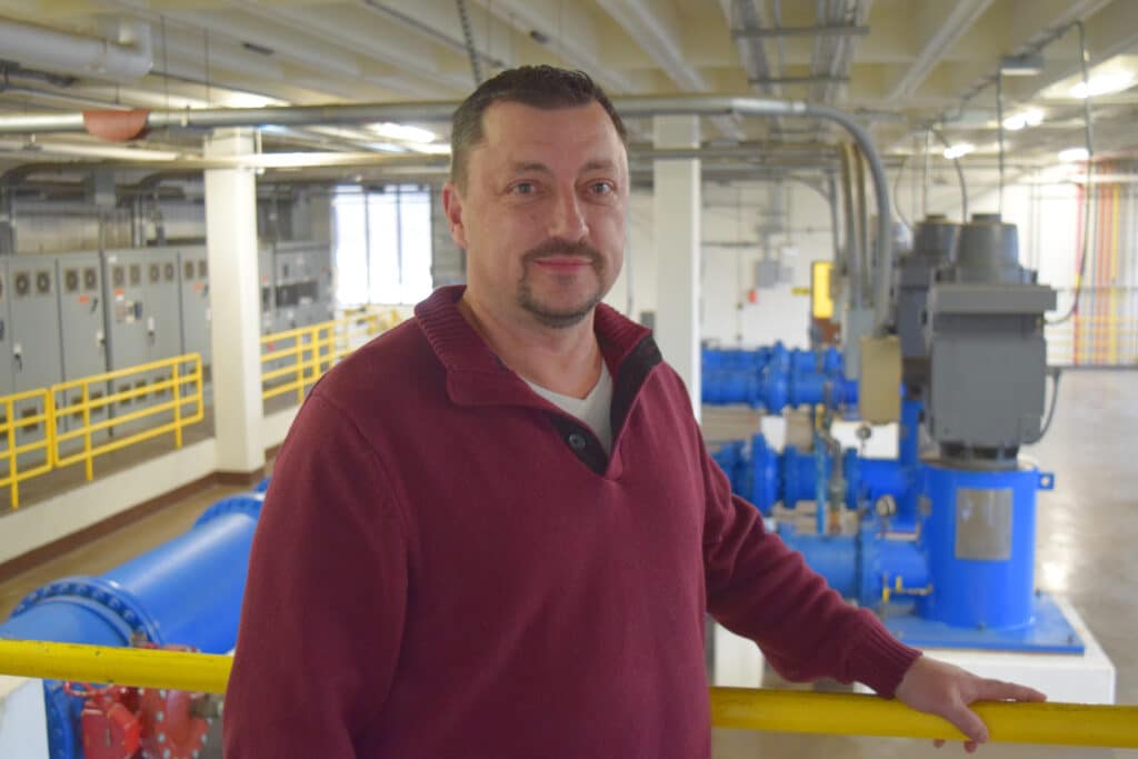 City Spotlight: From Digging Holes to Managing Dozens, Executive ...